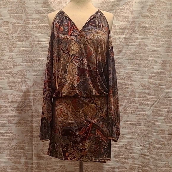 SW3 Bespoke | Dresses | Sw3 Bespoke Coldshoulder Dress Nwot Szs Sample ...